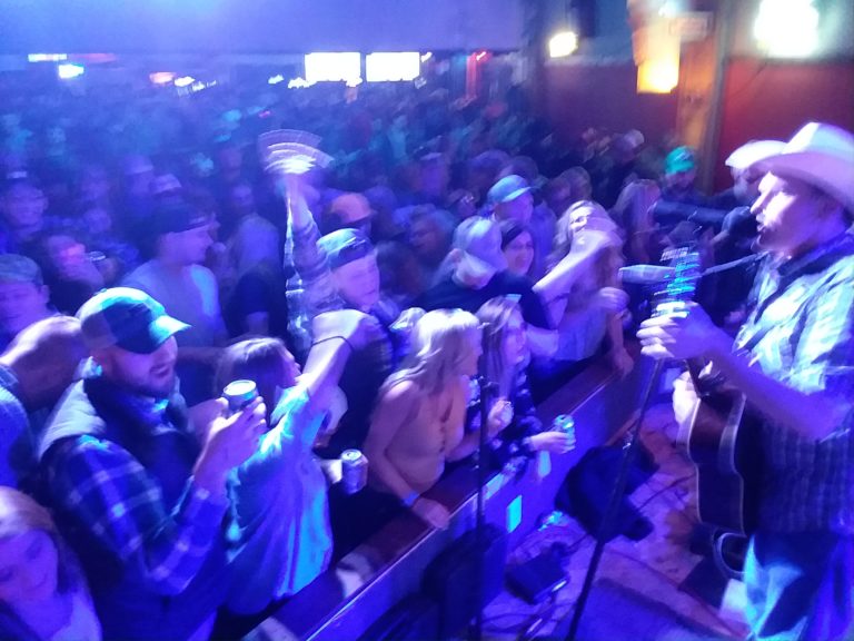 Modern Kowboy – Modern Kowboy Band Live Music